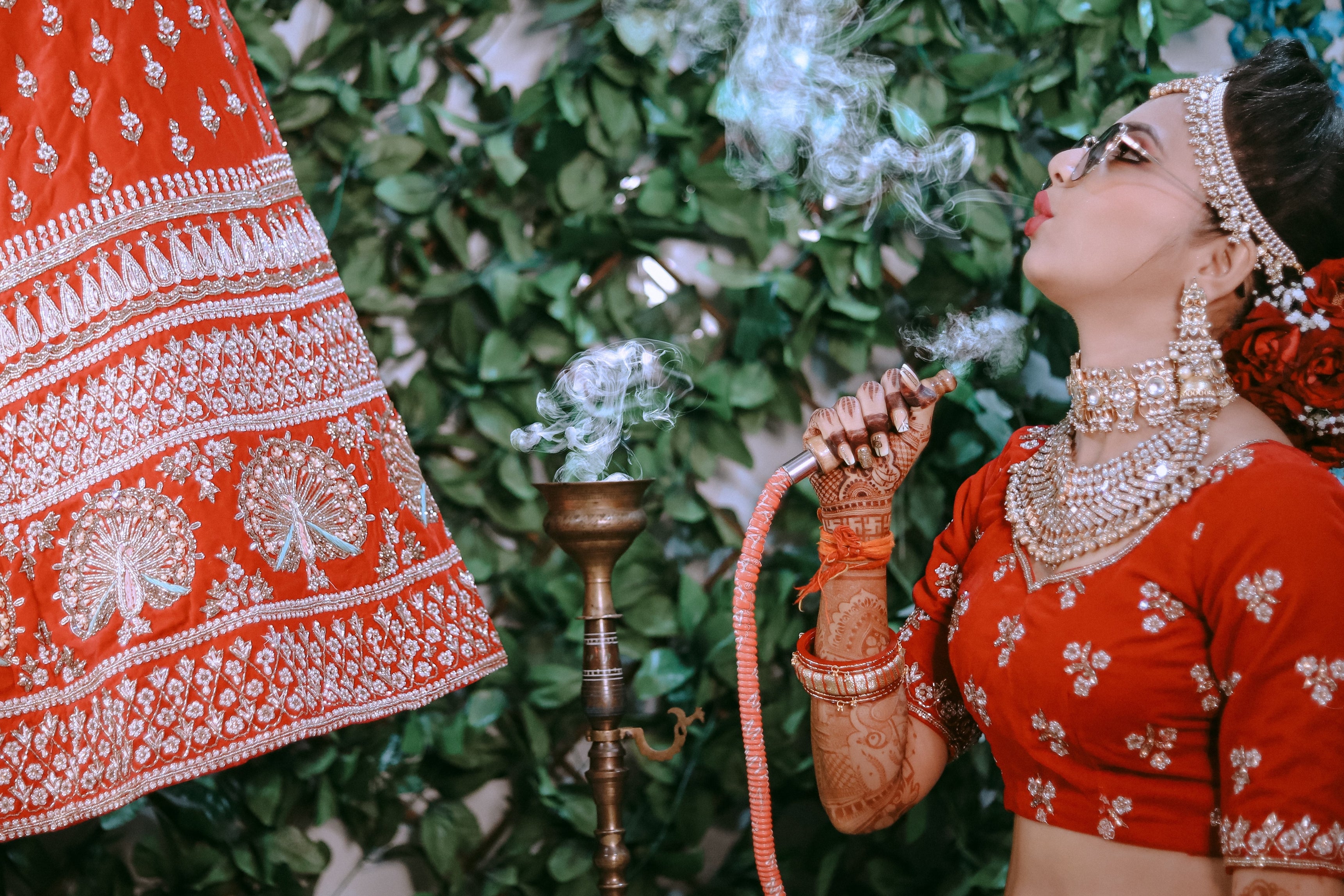 A Brief Guide to Modern Hookahs Based On Origin – zahrahusa.com